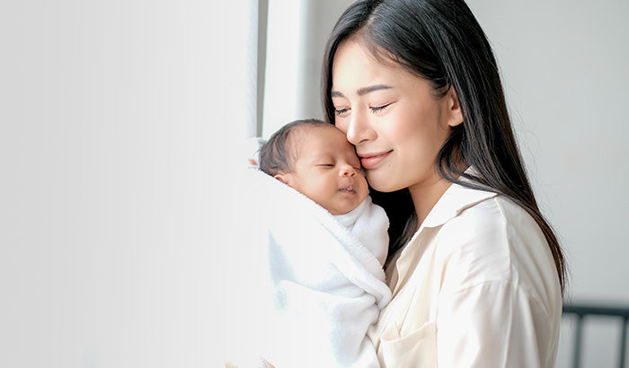 Realistic Goals for New Moms | Sunflower Motherhood